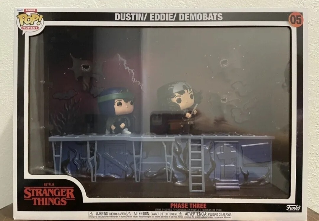 FUNKO STRANGER THINGS Dustin Eddie Demobats PHASE 3 DELUXE POP! MOMENT ...