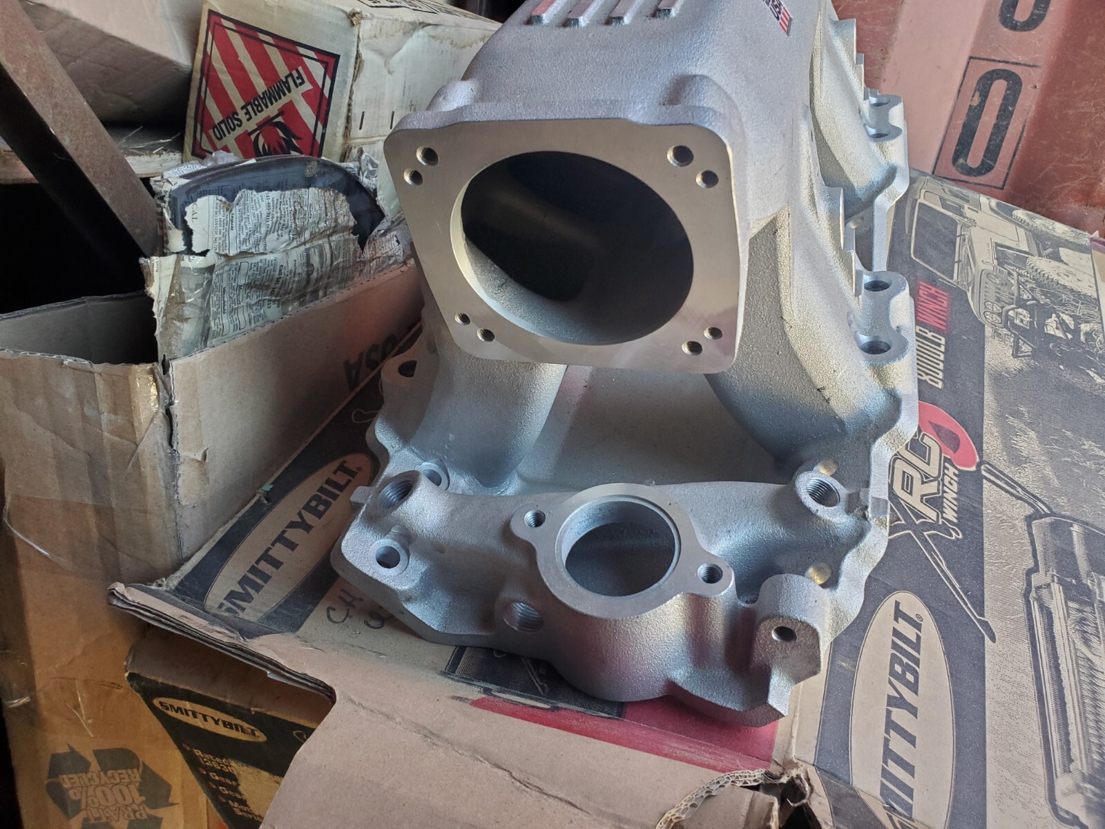 7136 Edelbrock INTAKE MANIFOLD EFI Fits Chevrolet Big-Block 396-502 Pro ...