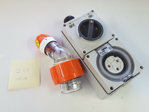 CLIPSAL POWER POINT OUTLET 56c320 & PLUG 56pa320 250V 20A weatherproof ...