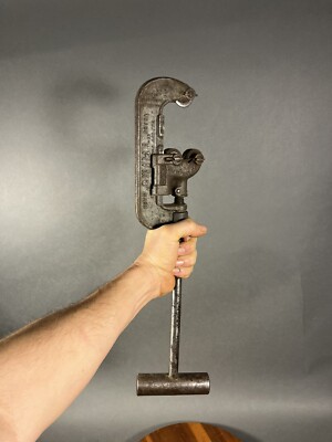 Vintage Trimo Mfg. No. 2 Pipe Cutter Size 1/4"- 2" Shop Tools Trimont ...