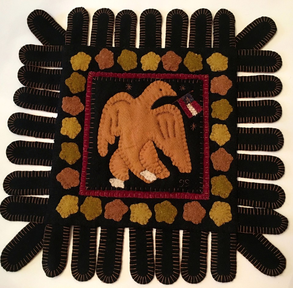 VINTAGE "AMERICAN EAGLE" PRIMITIVE PENNY RUG RUNNER. 15" by 15". BRAND ...