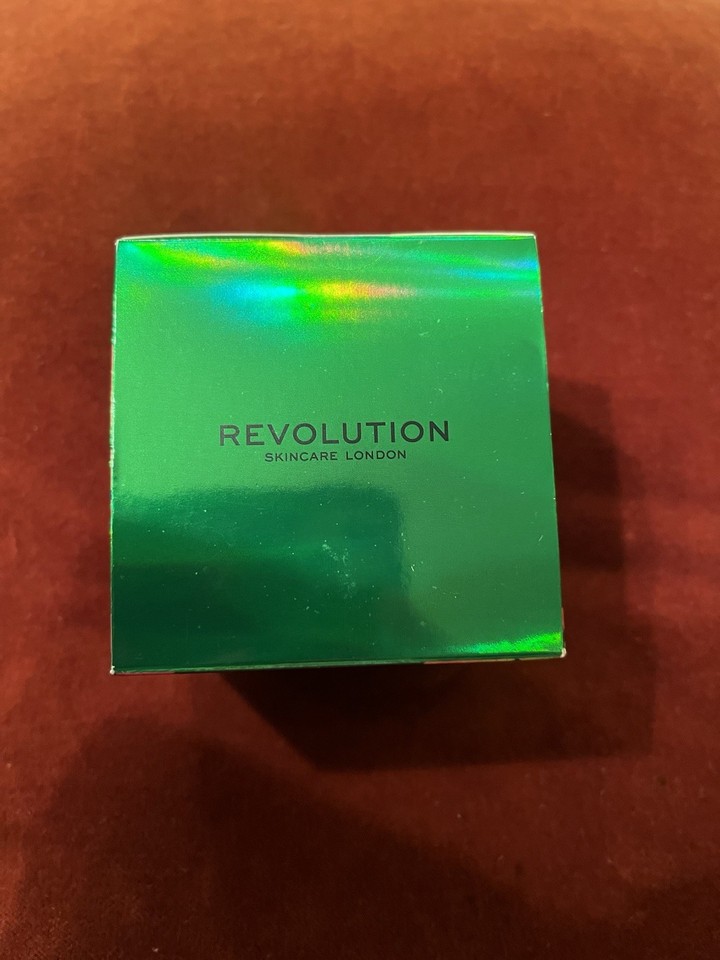 BNIB Revolution Overnight chilled jelly Sativa Face Mask With Sativa ...