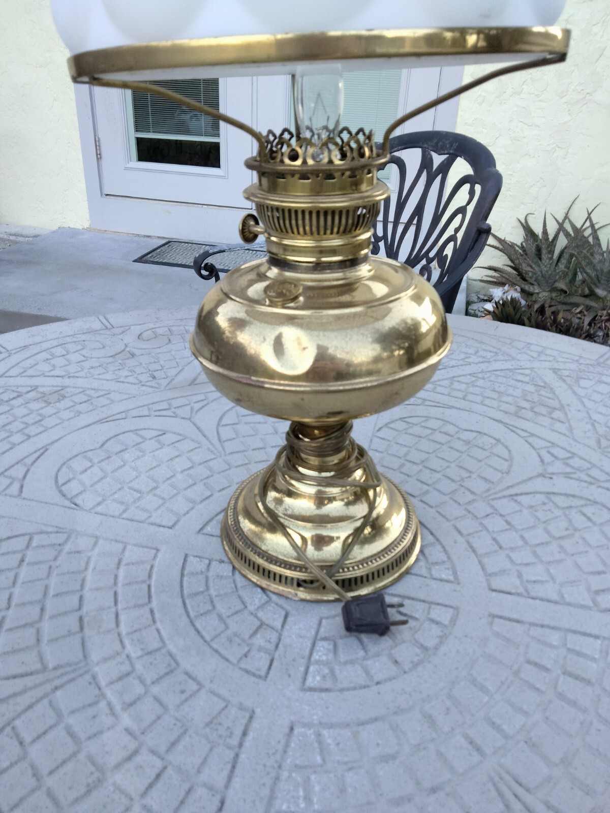 Vintage/Antique Brass Rayo Oil Lamp Electrified with Shade Ring, Works ...