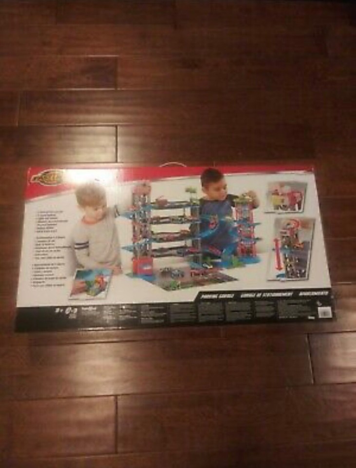 New In Box Fast Lane 5-Level Parking Garage. | eBay