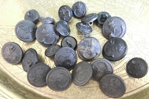 RARE, VINTAGE MILITARY UNIFORM BUTTONS - KING'S ROYAL RIFLE CORPS ...