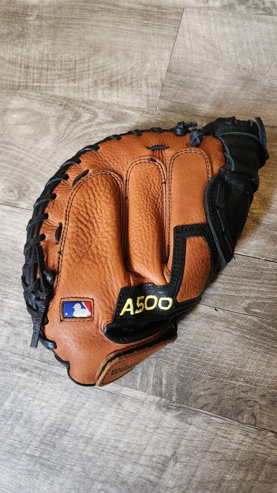 Wilson A500 31" RHT Catchers Mitt Fast Pitch A0500 Glove Right Hand ...