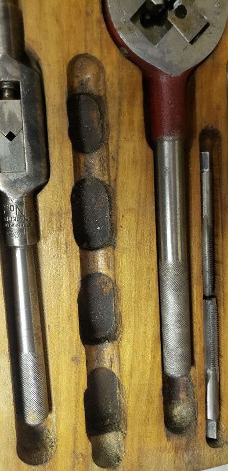 Craftsman Vintage Tap and Die Set 5501 , Contains 5 Cutting Sizes | eBay