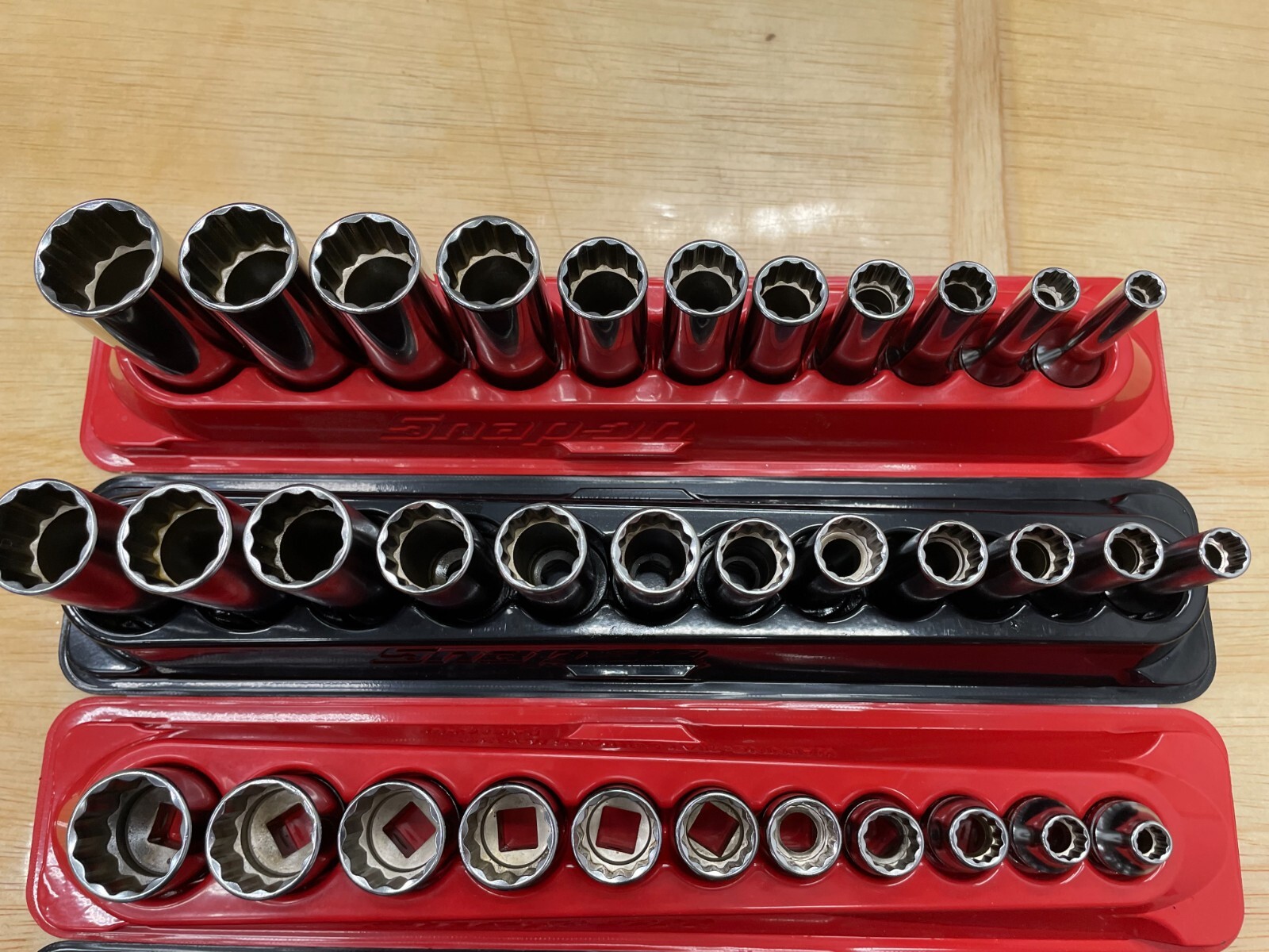 Snap-on Tools NEW 46pc 3/8" Drive 12pt Metric & SAE Shallow / Deep ...