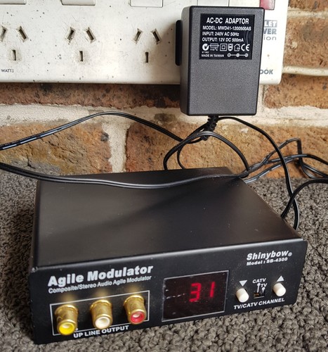 Agile Audio Video Modulator SB-4300 PAL 240v w/ 12v adaptor.Rout AUDIO ...