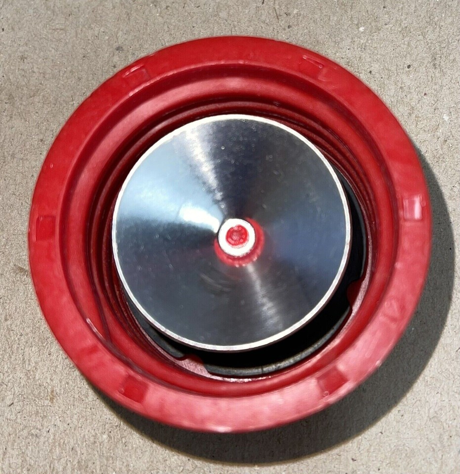 2) NEW Genuine OEM Tecumseh 35355 Fuel Caps 37845 RED | eBay