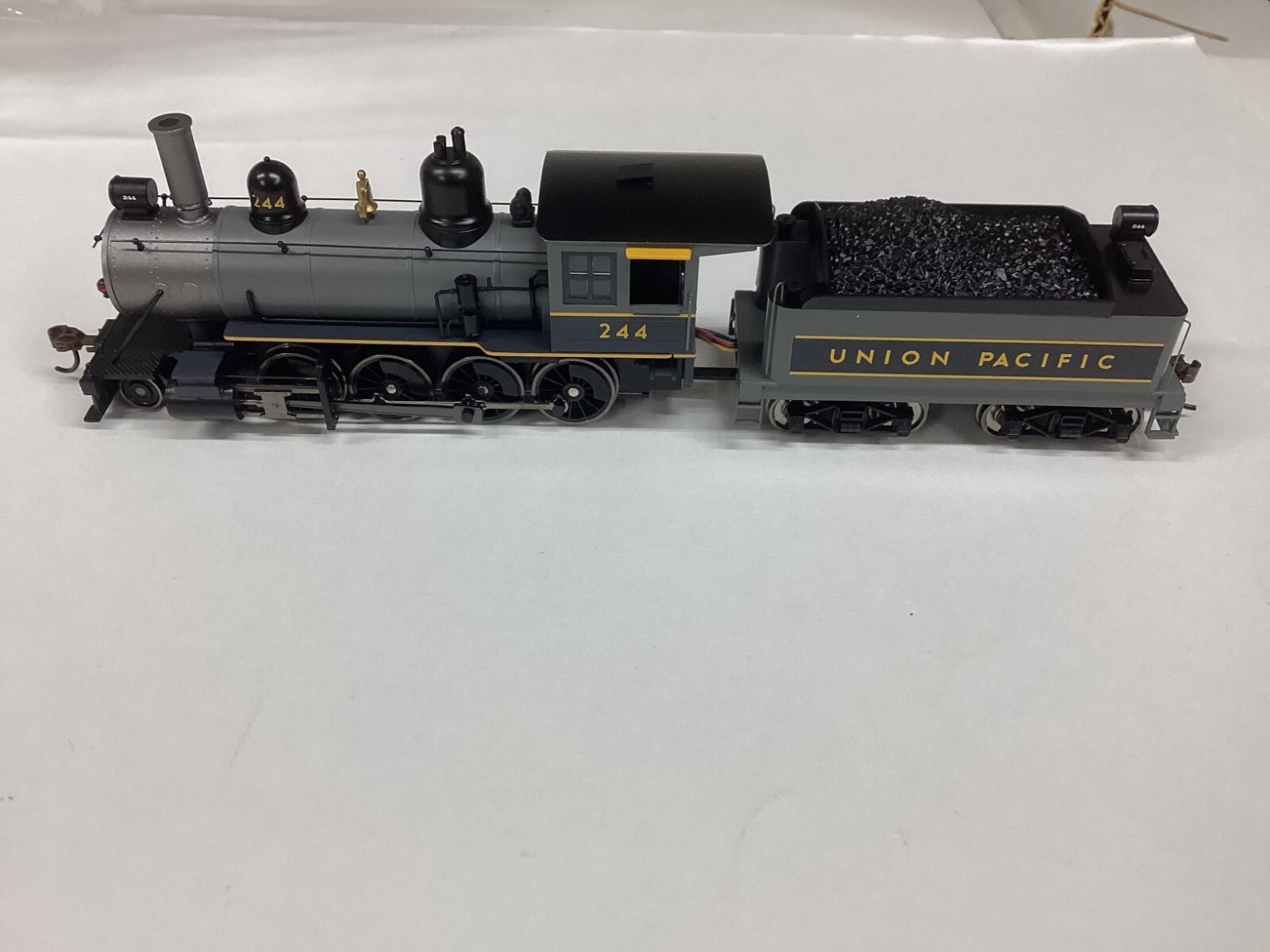 Athearn #85008 HO scale “UP” 2-8-0 steam engine with DCC & SOUND Rd ...