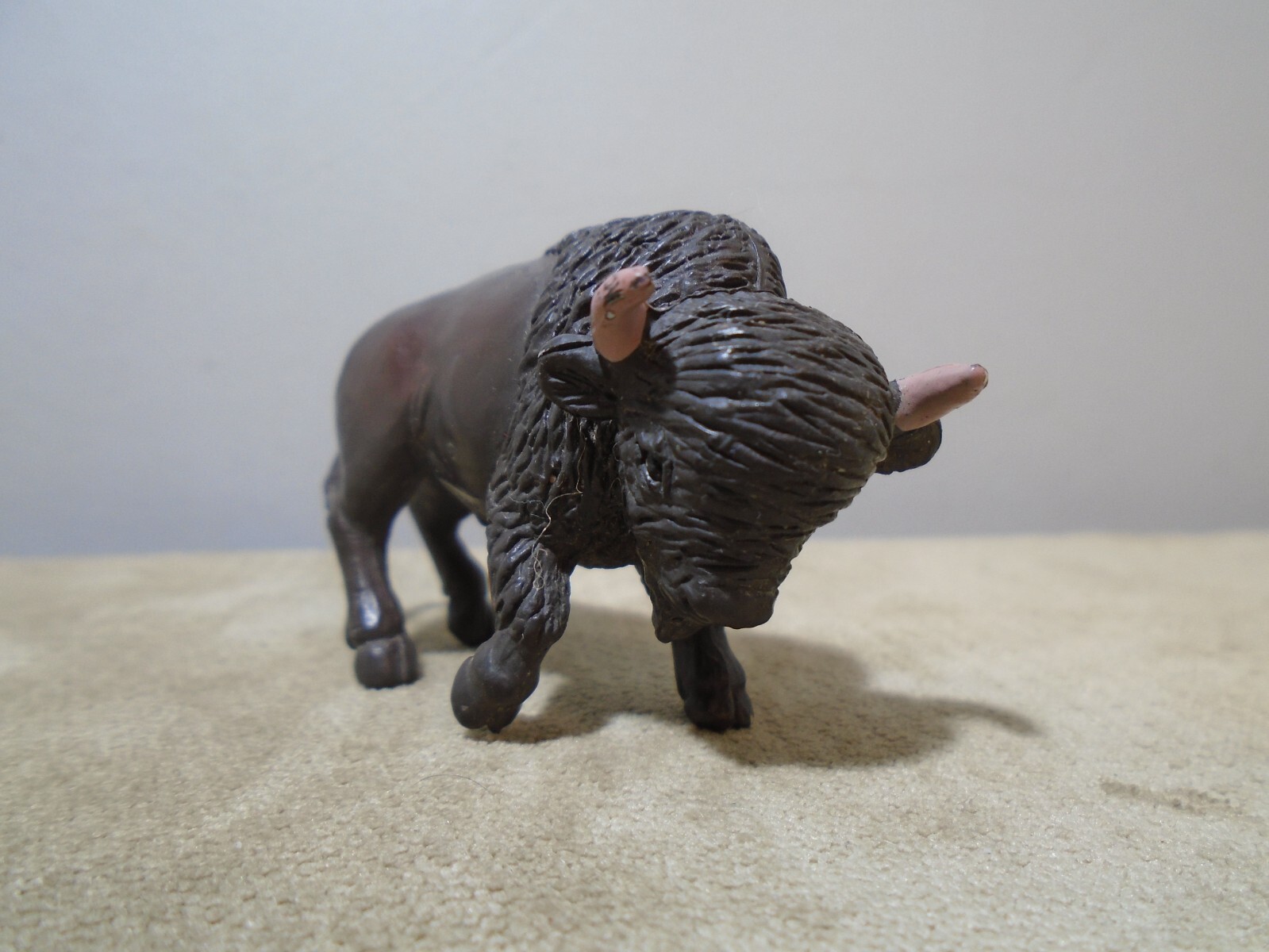 MINIATURE BUFFALO PVC 1.25” X 2.5” FIGURE SAFARI LTD (MA1037) | eBay
