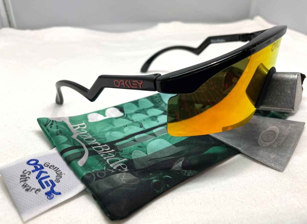 Oakley Heritage Razor Blades
