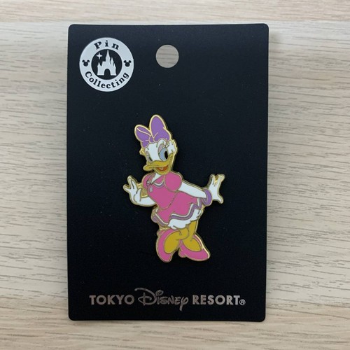 Tdr Daisy Duck Pin Collecting Badge | eBay