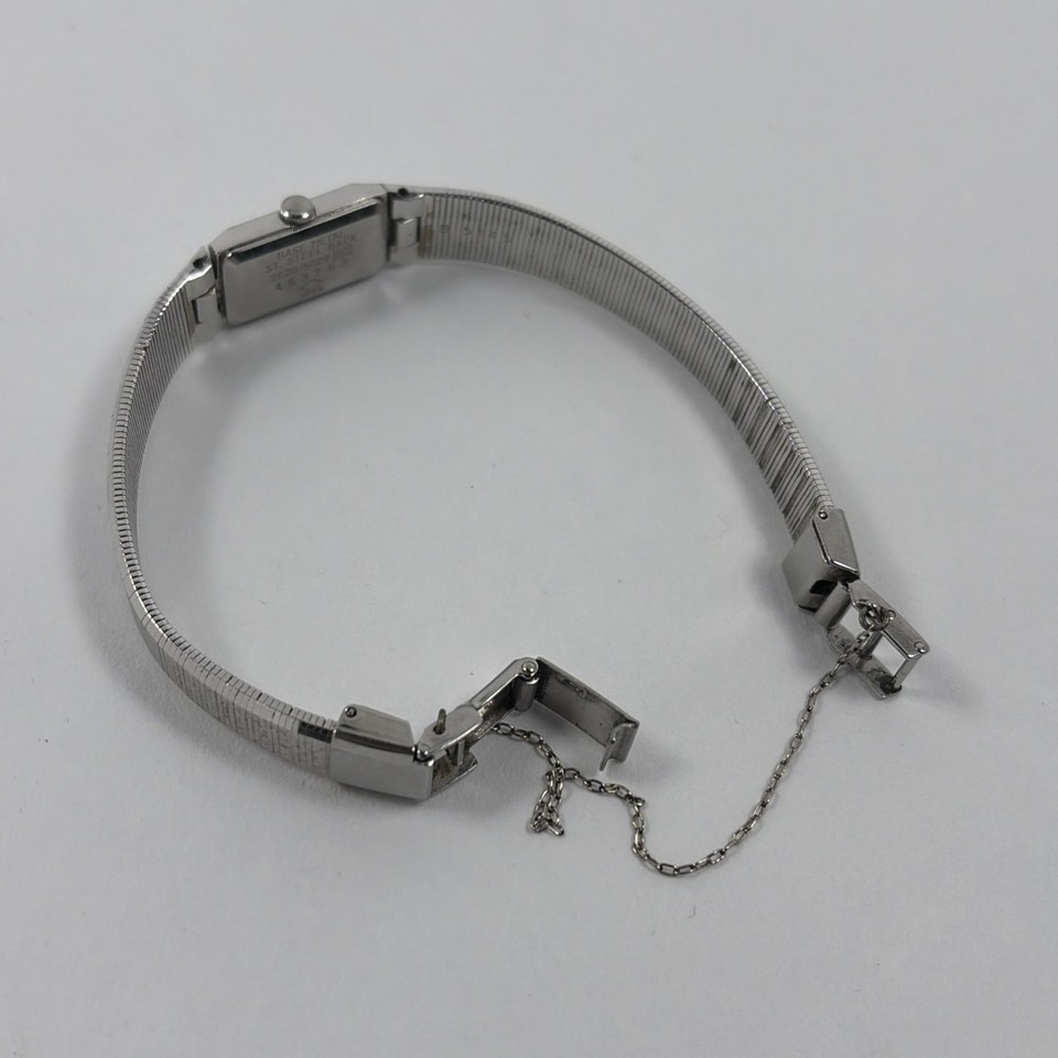 Seiko Tank Watch Women 12mm Silver Dial Silver Tone 2e20-5029-Needs ...