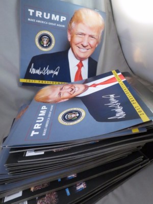 LOT OF 2 DONALD TRUMP PRESIDENT 2017 CALENDARS MELANIA IVANKA PHOTOS ...