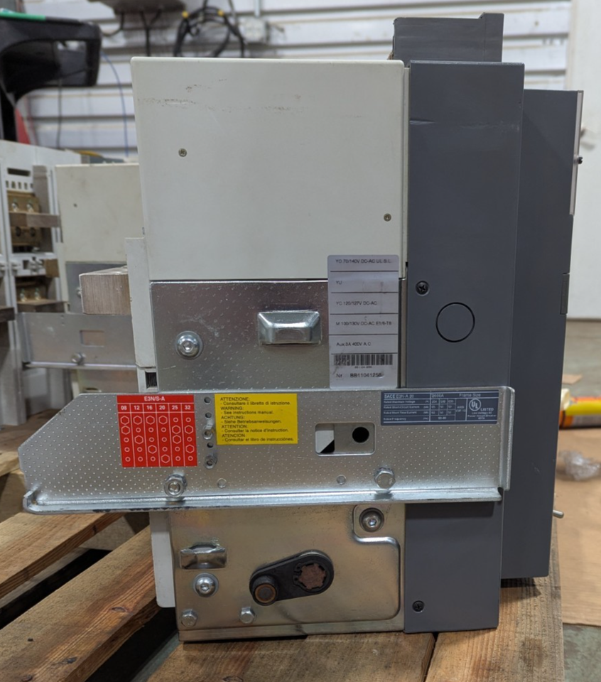 ABB EMAX D3NDFDF0FACF0FE E3N CIRCUIT BREAKER 2000 A PR122/P-LSI | eBay