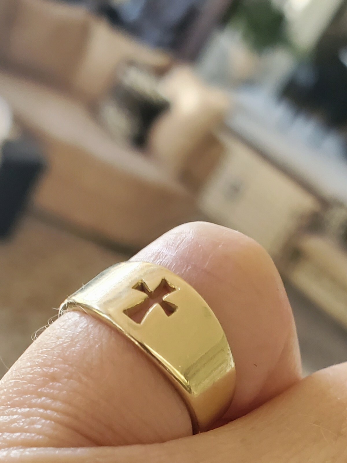 Retired James Avery 14kt Gold Cross Ring with James A… - Gem