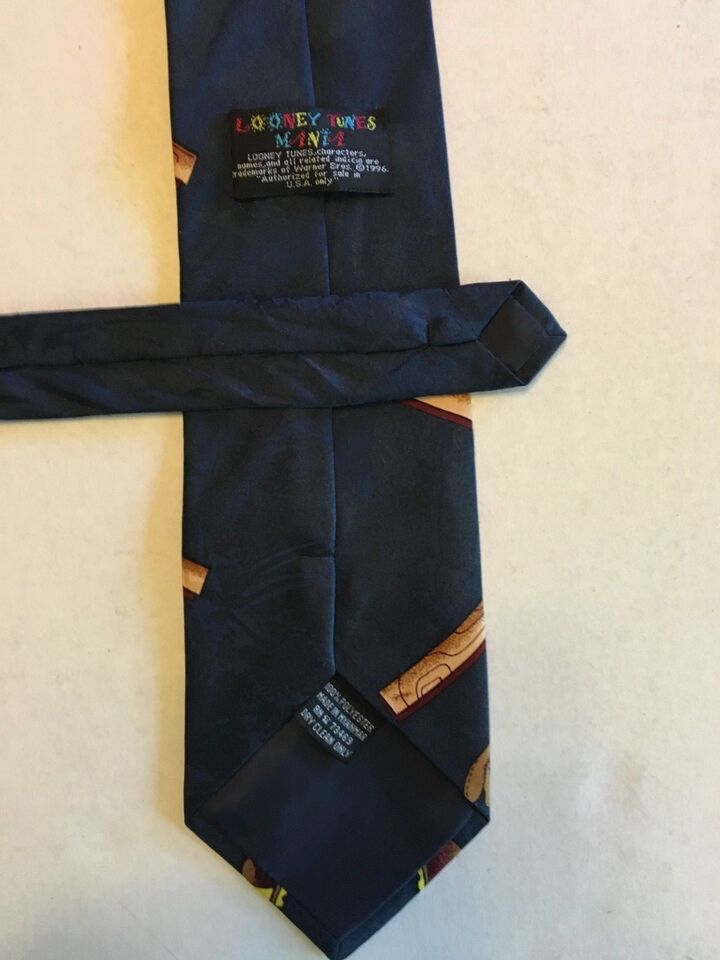 Looney Tunes Necktie Handyman Tools Bugs Coyote Taz | eBay