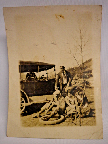Antique Original Photograph Changing Flat Tire Family Model T Ford ...