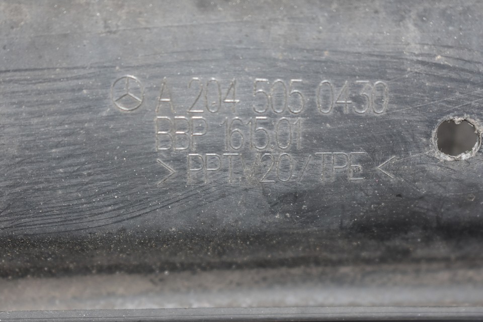 Mercedes C Klasse W204 Kühler Abdeckung Verkleidung A2045050430 | eBay