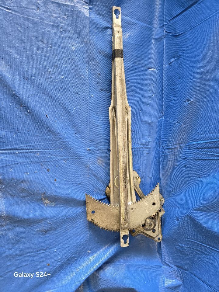 86 87 88 89 ACURA INTEGRA RIGHT/PASSENGER SIDE FRT MANUAL WINDOW ...
