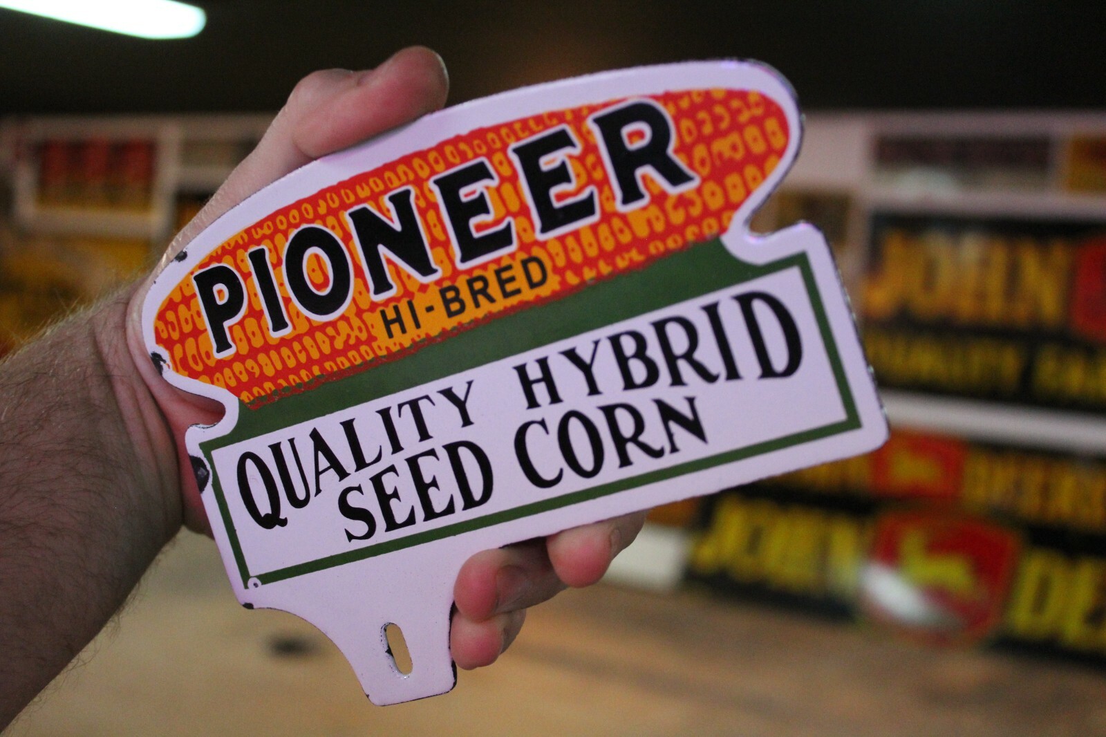 PIONEER HYBBRID SEED CORN DEALER FARM PORCELAIN METAL PLATE TOPPER SIGN ...