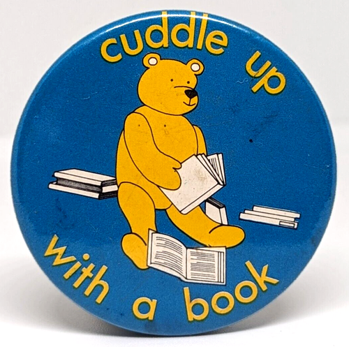 Vtg Cuddle Teddy Bear Book Lover Novel Fiction Reader 1980's Badge Pin ...