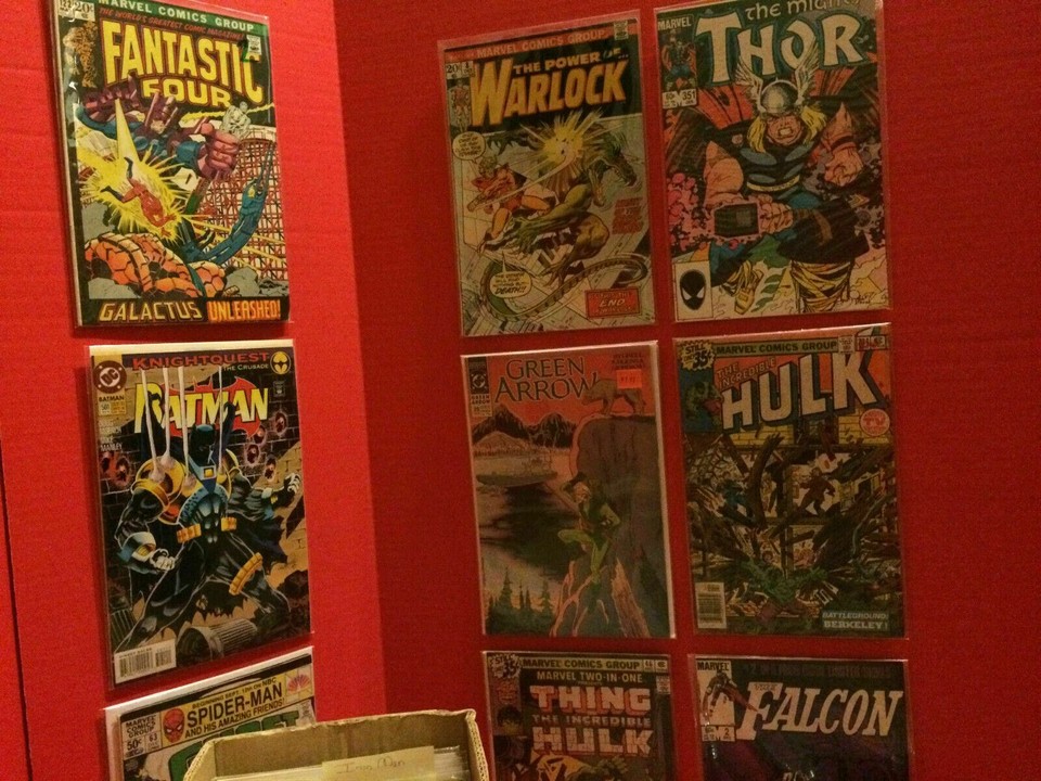HUGE PREMIUM VINTAGE MYSTERY COMIC BOOK LOT GOLD,SILVER,BRONZE SET OF ...