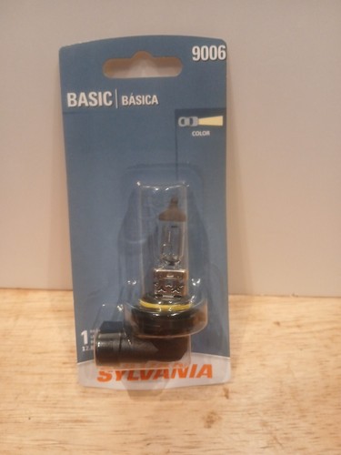 SYLVANIA - 9006 Basic - Halogen Bulb for Headlight, Fog, and Daytime ...