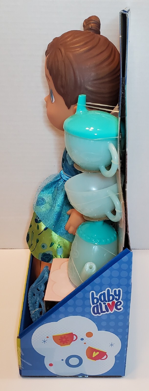 Baby Alive Tea n Sparkles Princess Baby Doll Tea Set Changes Colors w ...