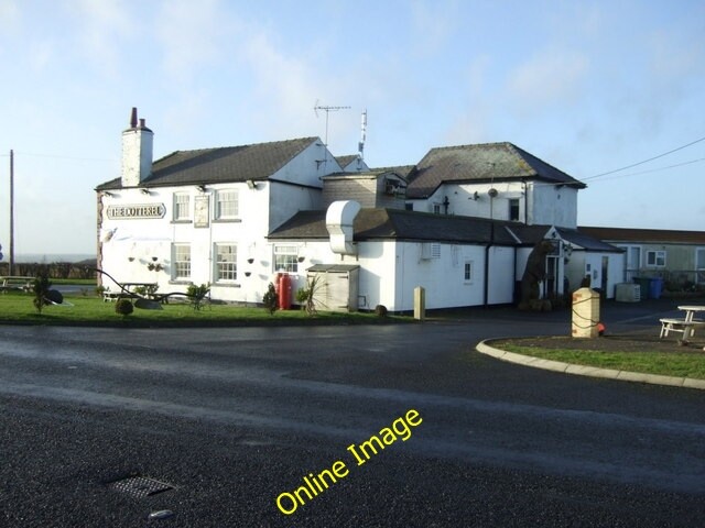 Photo 6x4 The Dotterel Inn Reighton c2013 | eBay UK