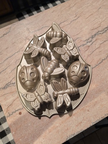 Nordic Ware Backyard Bugs Muffin Bake Pan Ladybug Butterfly Dragonfly ...