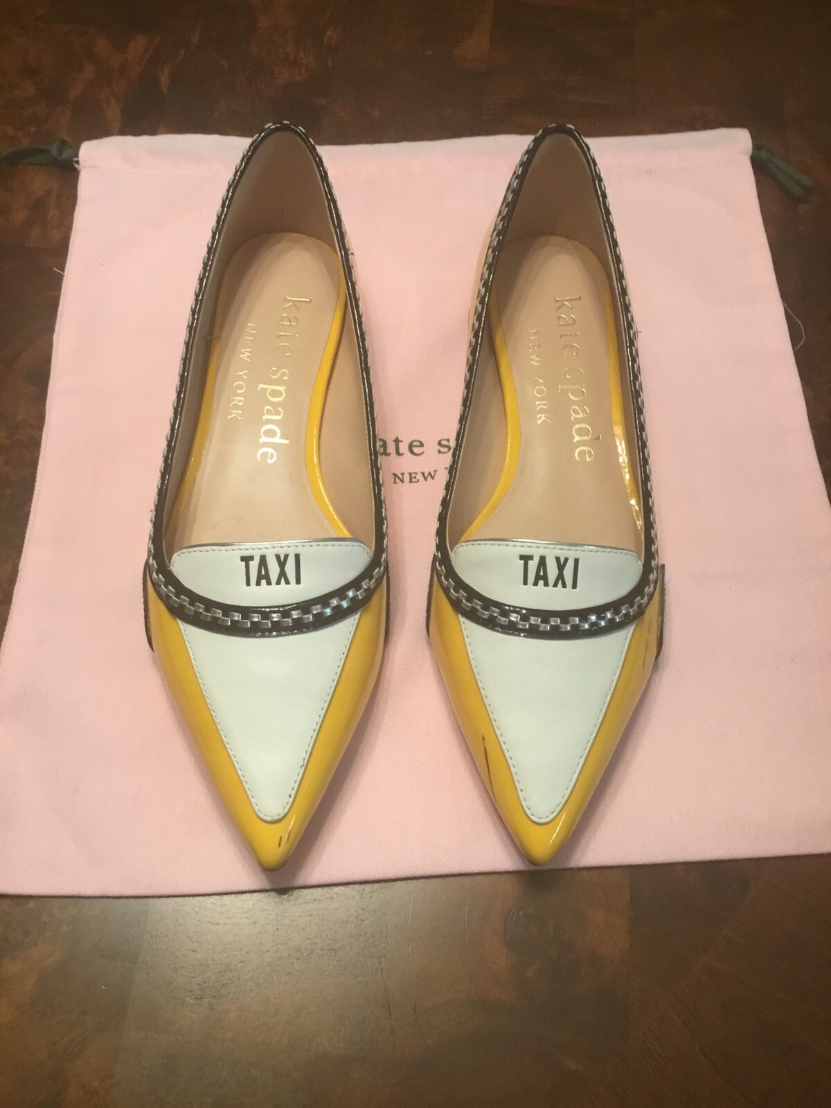 Kate Spade New York Go Taxi Cab Flats Shoes Patent Leather Size 7.5 ...