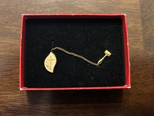 Vintage United Methodist Women Emblem Church Lapel Pin w/ Chain and ...