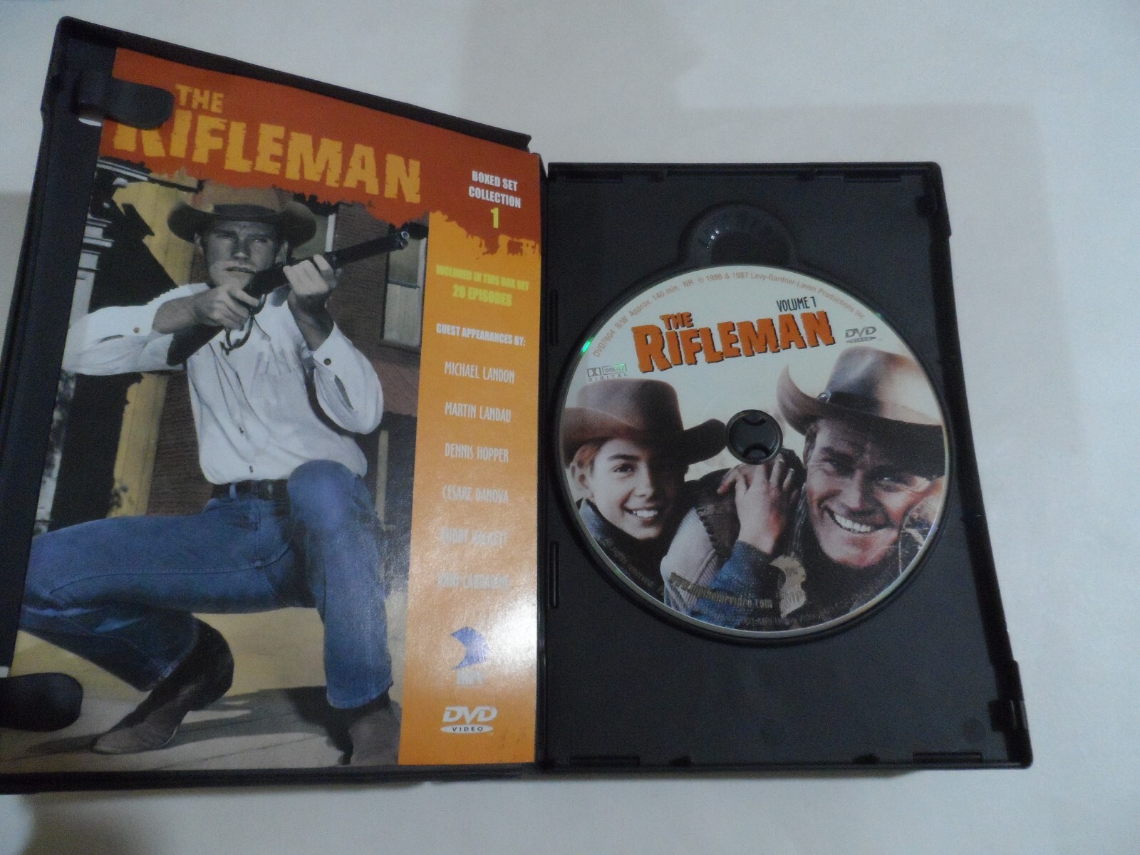 The Rifleman - Volumes 1-4 (DVD, 2002, 4-Disc Set, Four Disc Boxed Set ...