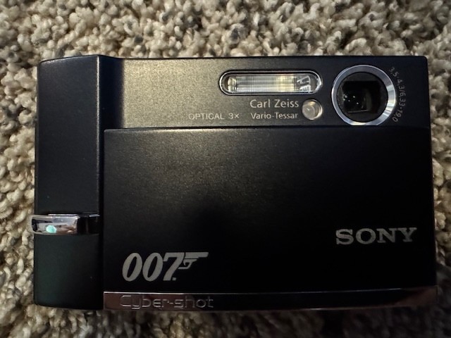 Sony Cyber-shot DSC-T50 JB 007 James Bond Casino Royale Limited Edition ...