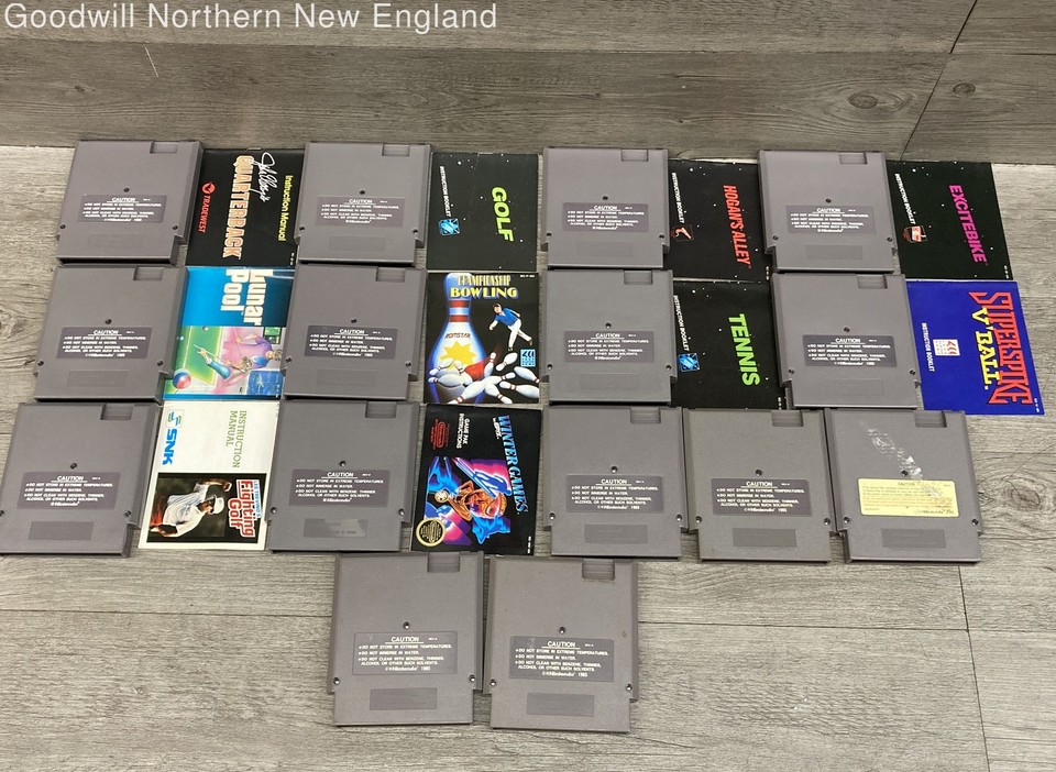 Lot of 15 Nintendo NES Video Game Carts Mario 3 Tetris Platoon Ultima ...