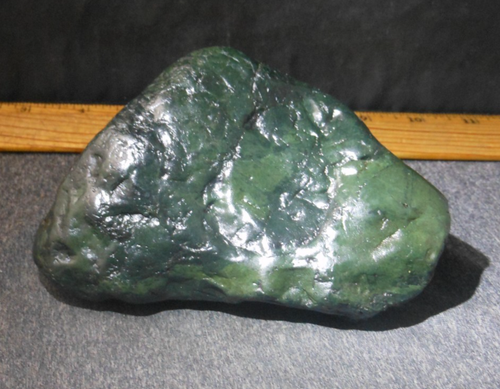 Washington State Uncut Racing Green Jade Viewing Stone, Almost 3 Pounds ...