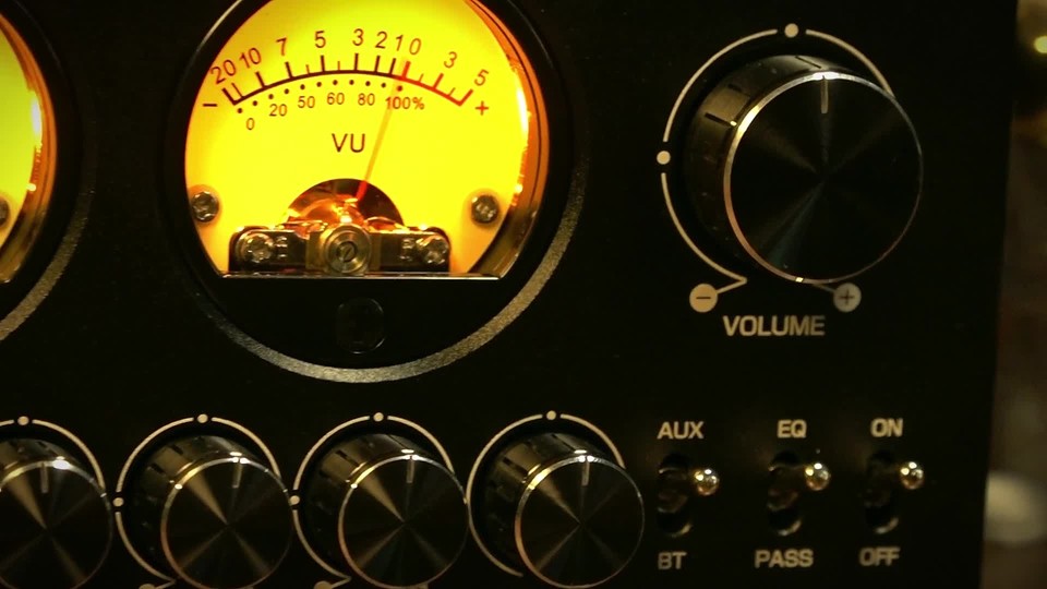 Douk Audio 5-Band Equalizer Preamp Stereo Audio Bluetooth Receiver w/VU ...