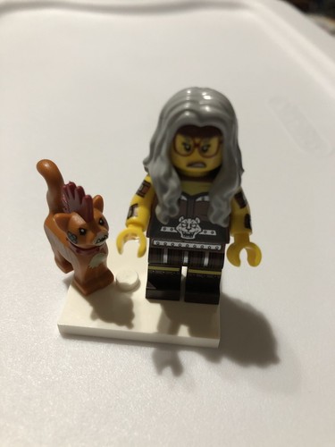 LEGO Sherry Scratchen Post #6 Scare mini fig New Minifigure 71023 Lego ...