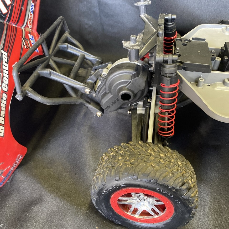 Traxxas Slash 2wd Roller With Body Great Deal!!!!! | eBay