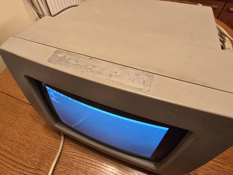 Atari SM124 High Resolution Monochrome CRT Monitor For Atari ST Tested ...