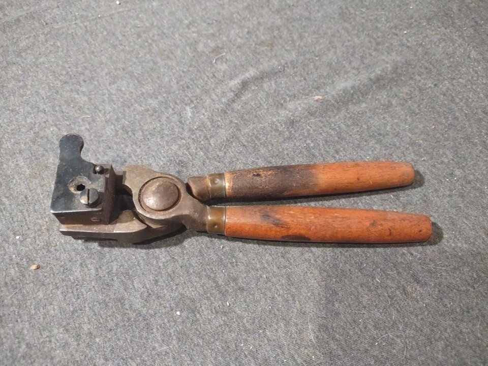 Vtg Lyman #45468 Hollow Base bullet mold | eBay