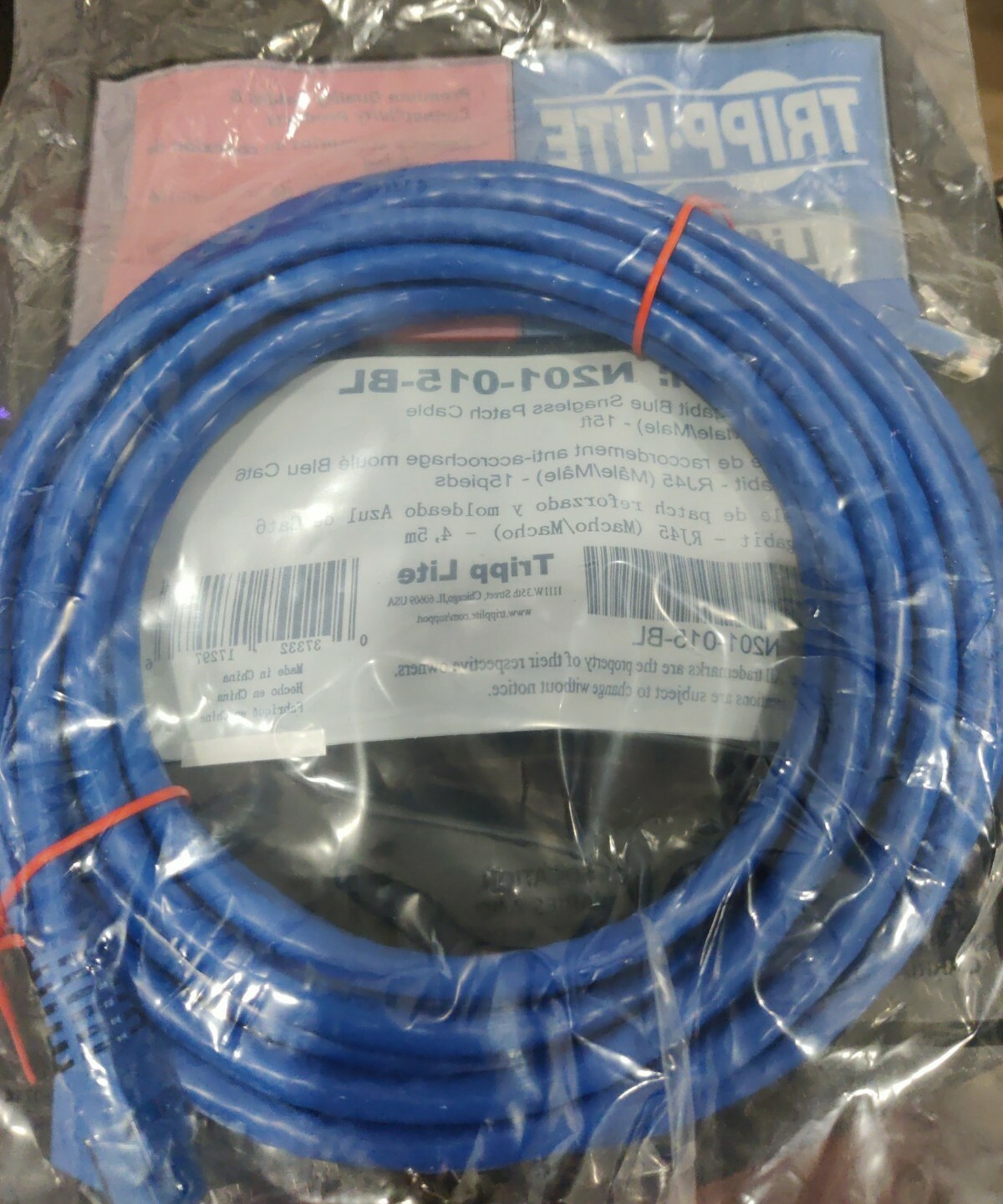 Tripp Lite N201-015-BL Cat6 Gigabit Blue Snagless Molded Patch - 15 ft ...