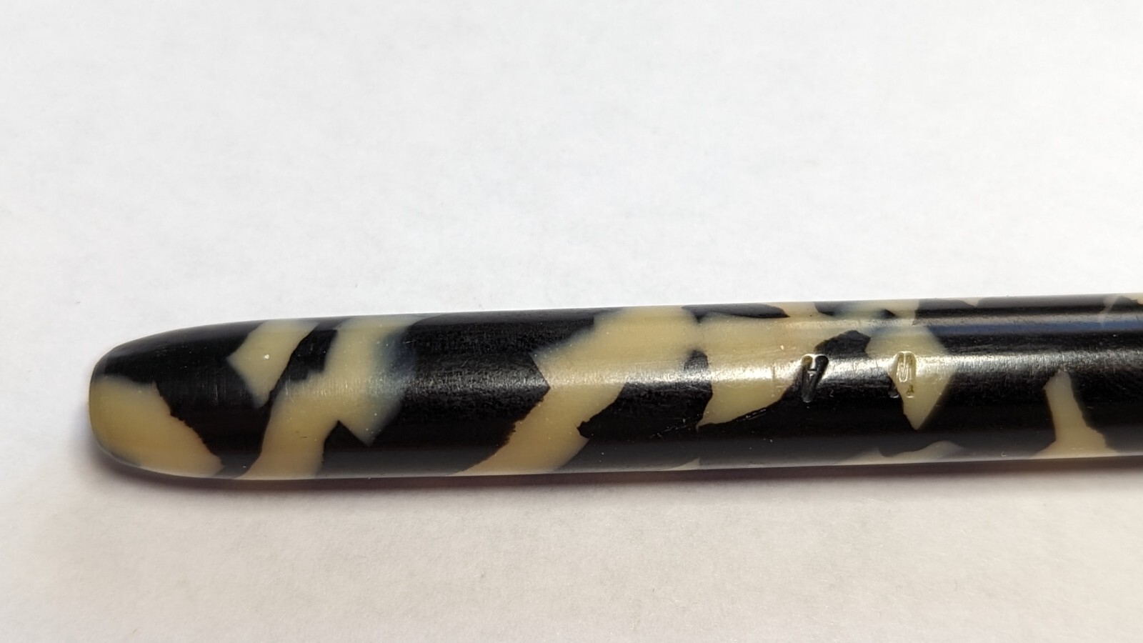 VINTAGE RED DOT FOUNTAIN PEN VELVET POINT NIB | eBay