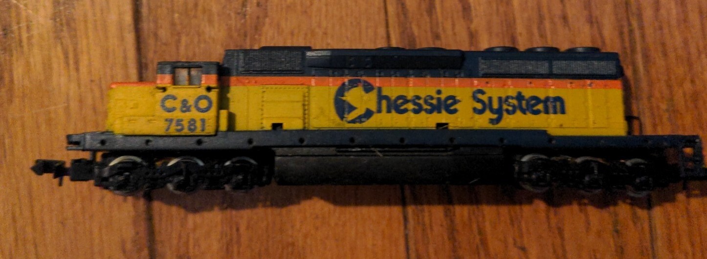 Con-cor N Scale C&O Chessie System Locomotive 7581 Read!!! | eBay