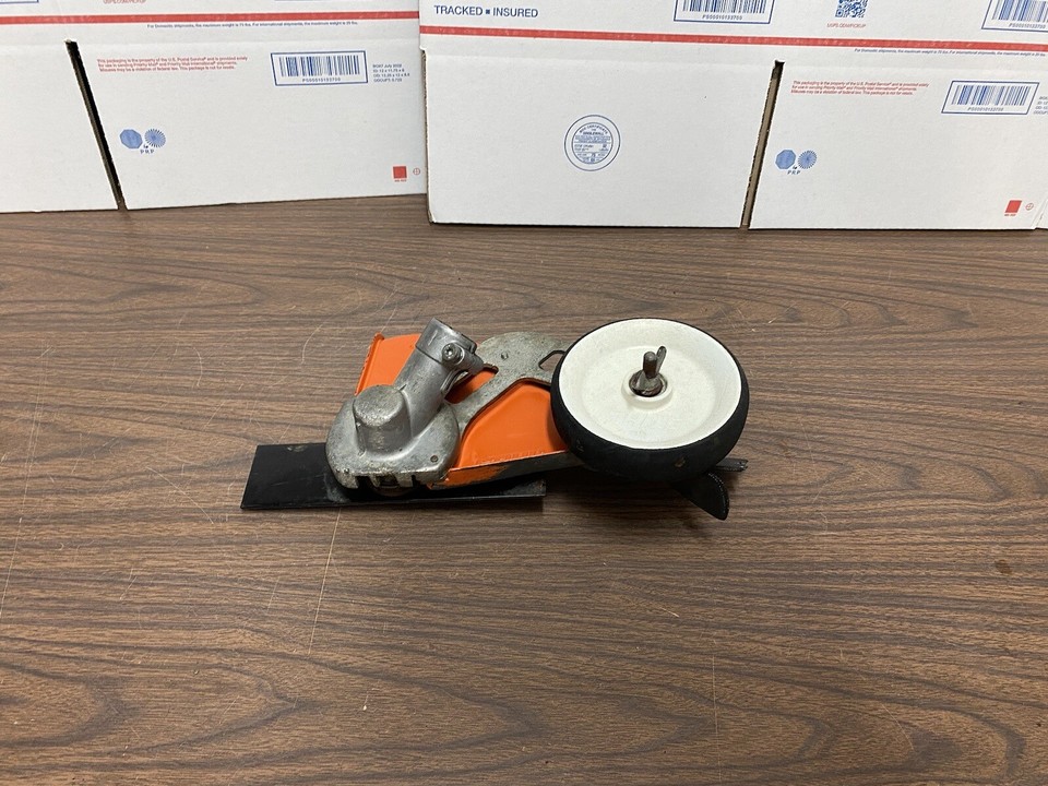 STIHL FC KM CURVED SHAFT Edger Attachment Fits Many Models Read FC90 ...