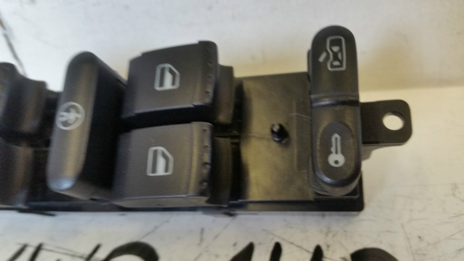 VW BORA GOLF MK4 PASSAT DRIVER SIDE RIGHT FRONT ELECTRIC WINDOW SWITCH ...