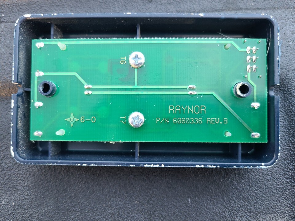 Raynor Wall Button 6080336 for FliteStar Opener - Used | eBay